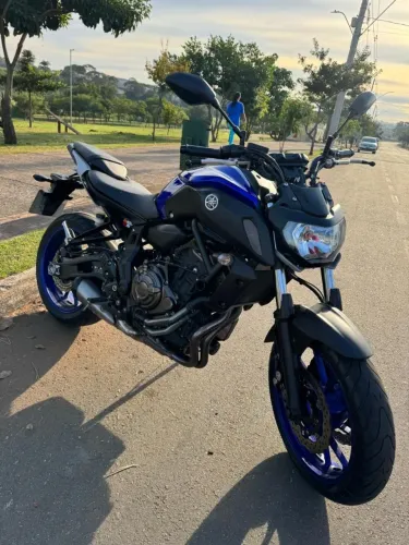 Motos Yamaha MT-07/MT-07 2021 no Brasil