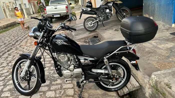Motos Haojue Chopper Road 150 no Brasil