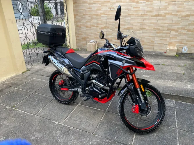 Motos Shineray SHI 250 no Brasil