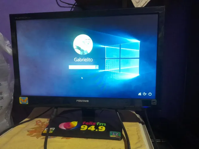 "monitores de 20 polegadas" - Monitores no Brasil