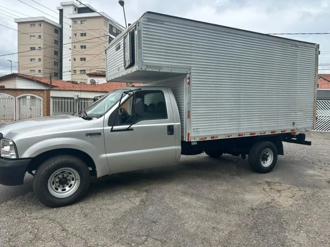 "caminhao ford f350" - Caminhões no Brasil