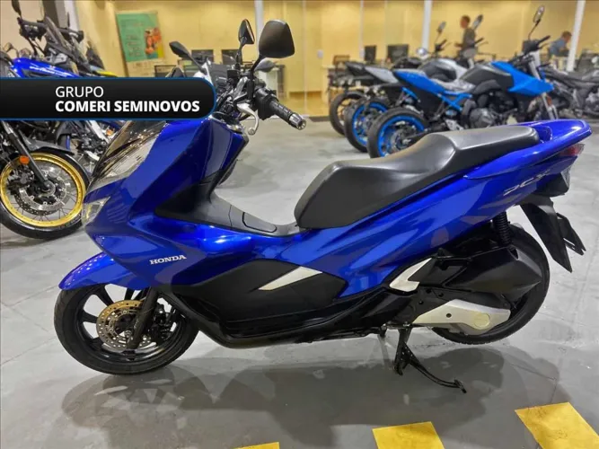 Motos Honda PCX 2022 no Brasil