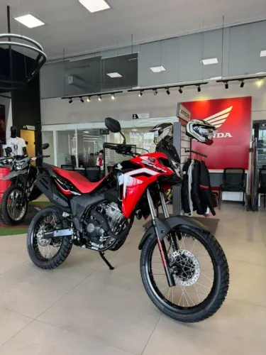 Motos Honda Sahara 300 Rally ABS Flex no Brasil