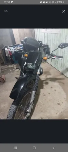 Motos Yamaha XT 225 no Brasil