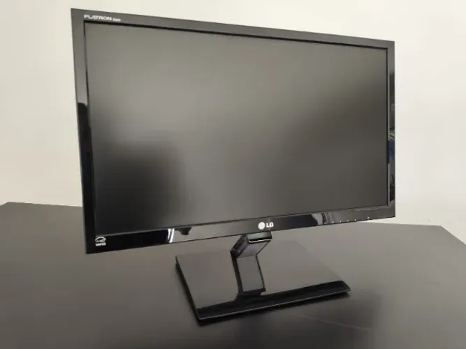 "lg flatron 22" no Brasil