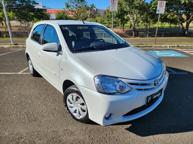 Toyota Etios Usados e Novos em São José do Rio Preto e região, SP