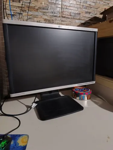 "monitores de 22 polegadas" - Monitores no Brasil