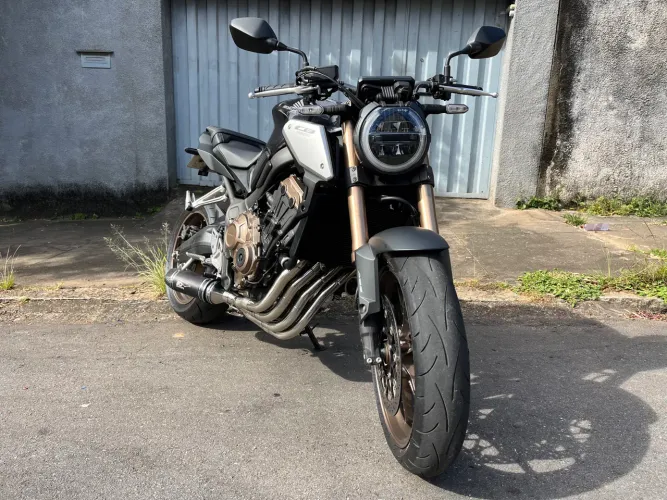 Motos Honda CB 650r no Brasil