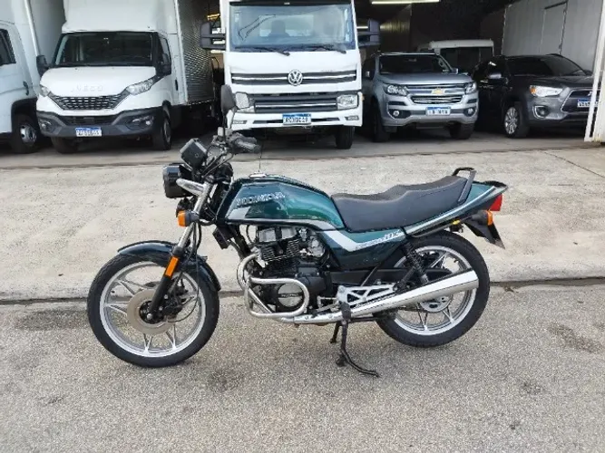 Motos Honda CB 450 DX no Brasil
