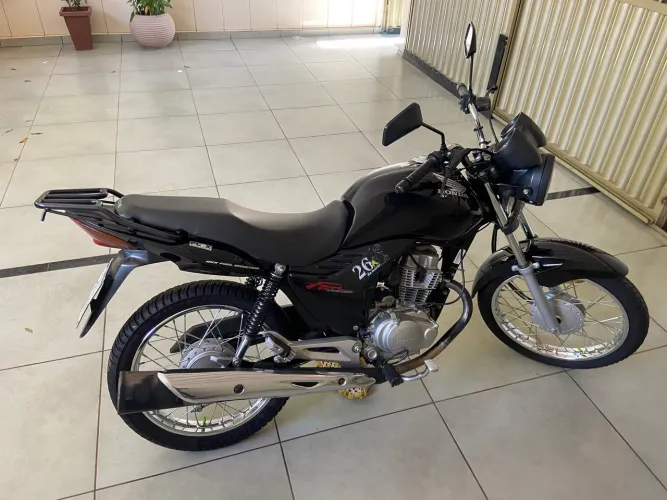 Motos Honda CG 150 FAN Esi/ 150 FAN ESI Flex no Brasil