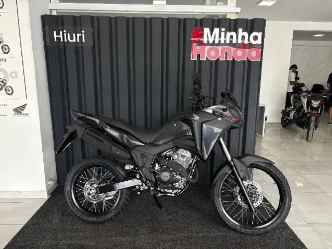 Motos Honda Sahara 300 ABS Flex 2026 no Brasil