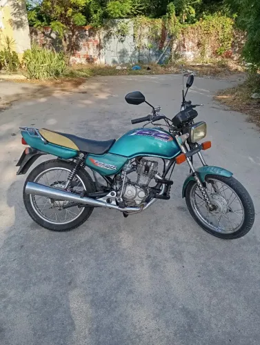Motos Honda CG 1999 no Brasil