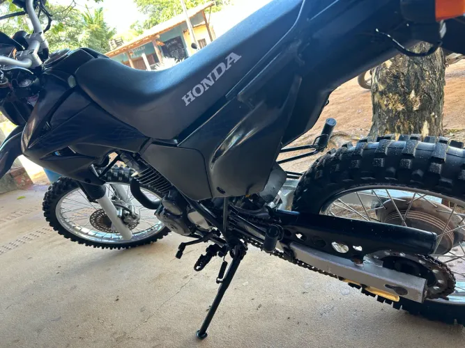 Motos Honda XR 250 Tornado no Brasil