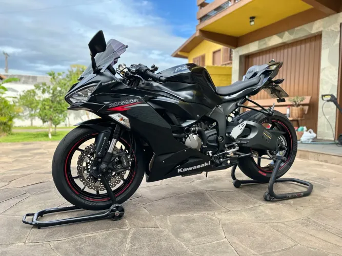 Motos Kawasaki Ninja ZX-6R 636CC no Brasil