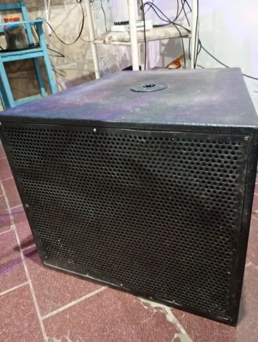 "subwoofer de 18 polegadas" - Equipamentos e Acessórios de Som no Brasil