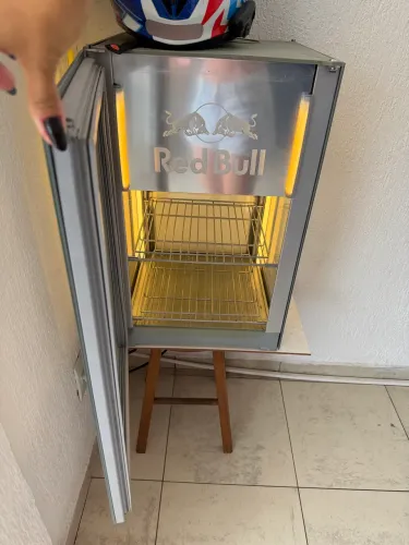 "frigobar red bull" - Geladeiras e Freezers no Brasil