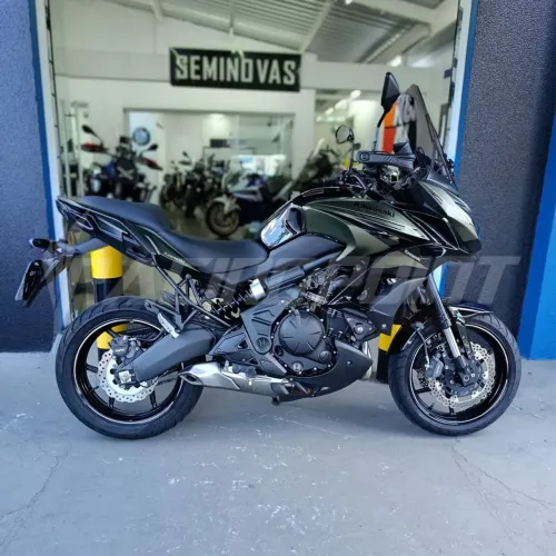 Motos Kawasaki Versys 650cc no Brasil