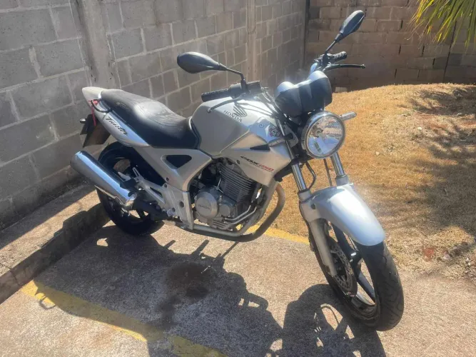 Motos Honda CBX 250 Twister no Brasil