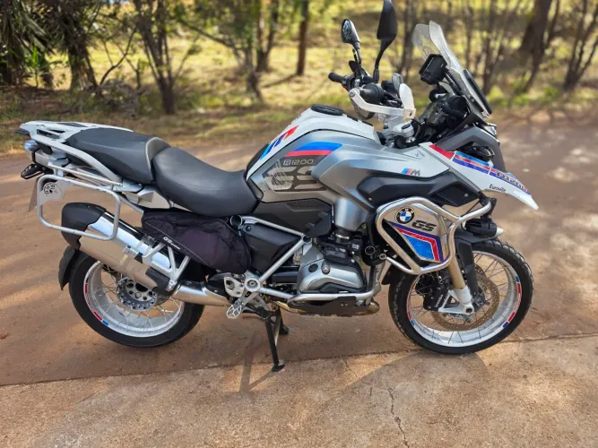Motos BMW R 1200 GS no Brasil