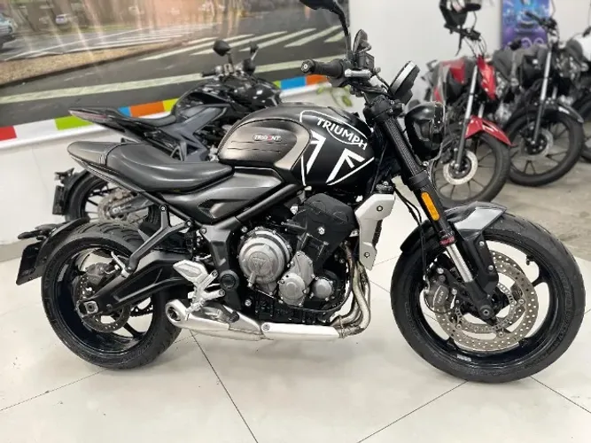 Motos Triumph Trident 660 no Brasil