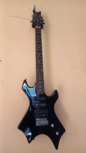 "warlock guitarra" - Instrumentos musicais no Brasil
