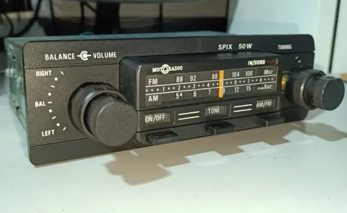 "radios motoradios antigos" no Brasil