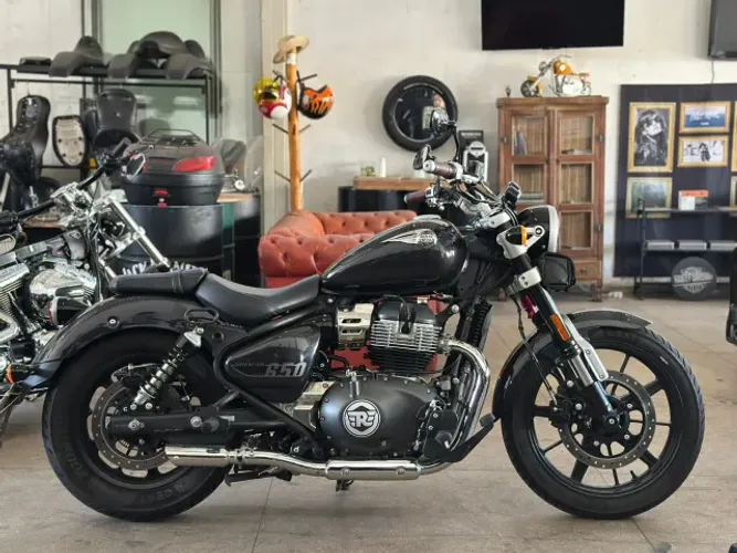 Motos Royal Enfield Super Meteor no Brasil