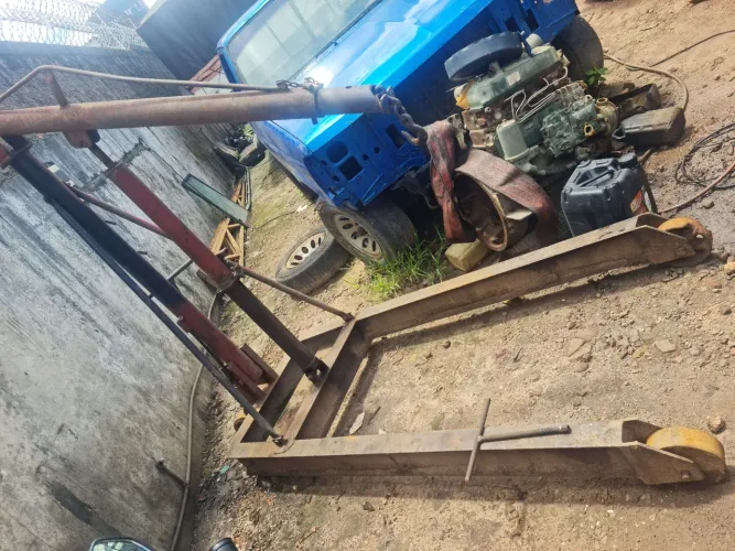 "girafa motor" no Brasil