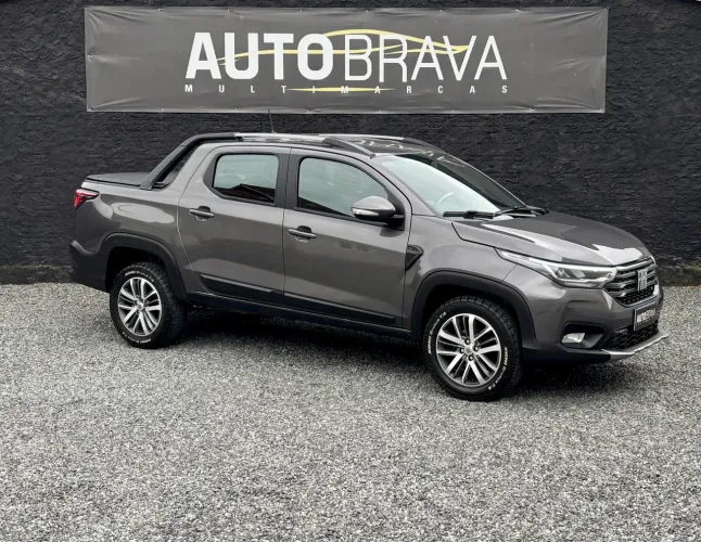 Fiat Strada Volcano 1.3 Flex 8V CD Aut. Usados e Novos