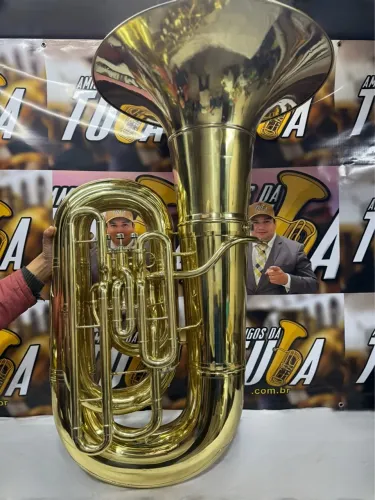 "tuba 4 pistos" - Instrumentos musicais no Brasil