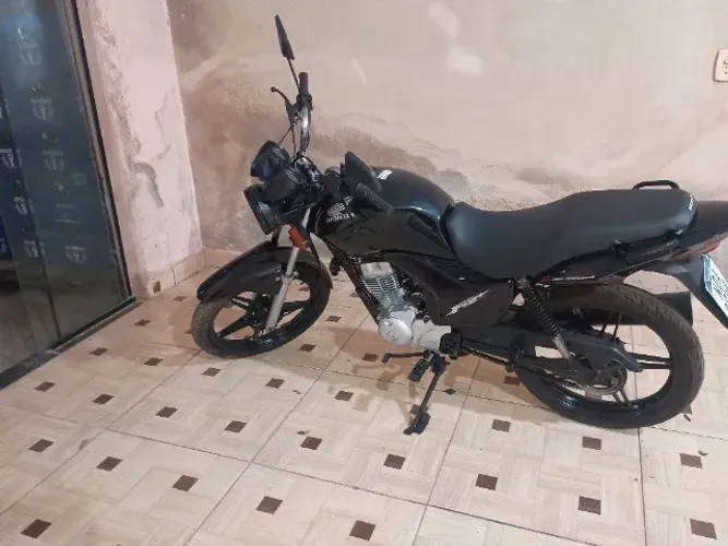Motos Honda CG 150 FAN Esi/ 150 FAN ESI Flex no Brasil
