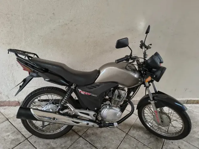 Motos Honda CG 150 FAN Esi/ 150 FAN ESI Flex no Brasil
