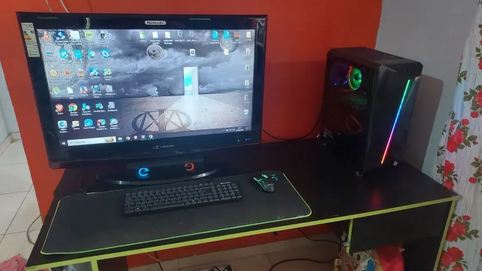 "computador de mesa completo" - Computadores e Desktops no Brasil