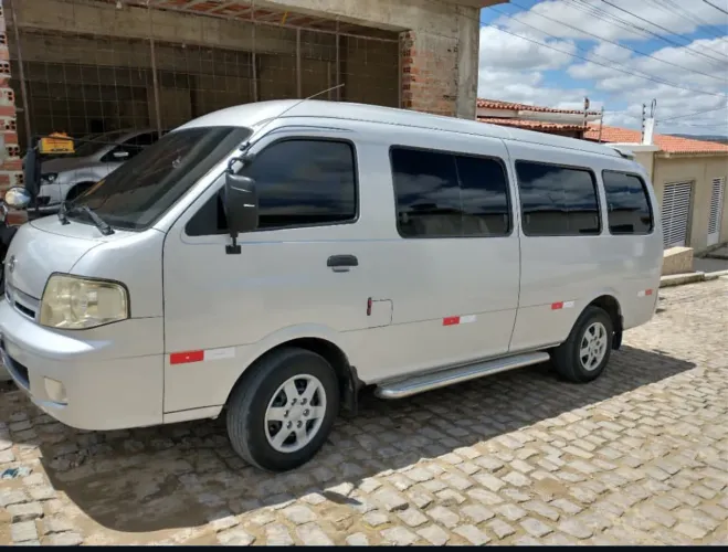 "kia besta" - Carros Usados e Novos à venda