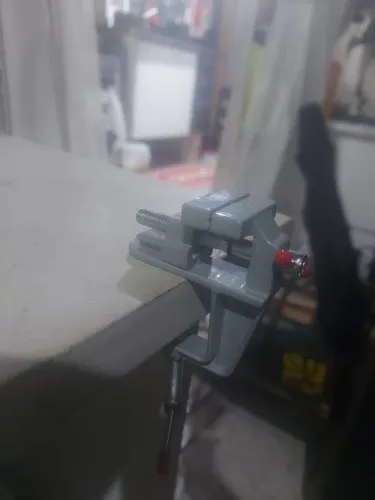 "morca de bancada" no Brasil