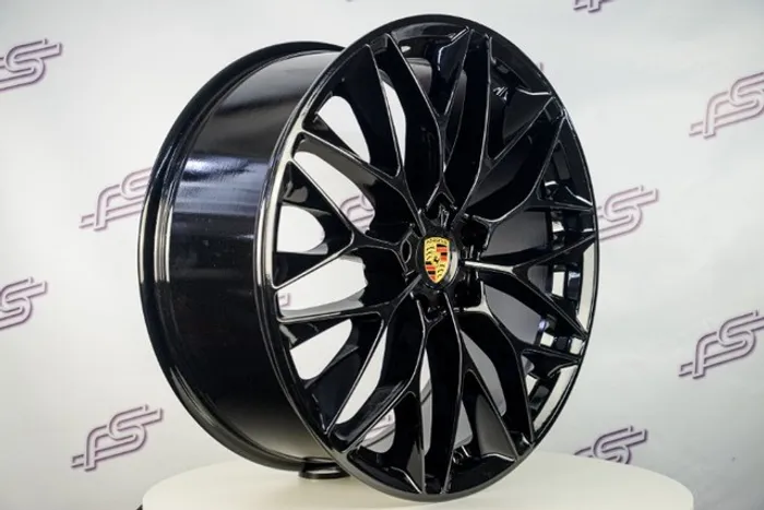 "roda hre" - Peças para carros, vans e utilitários no Brasil