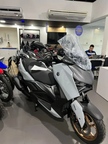Motos Yamaha XMax 2026 no Brasil