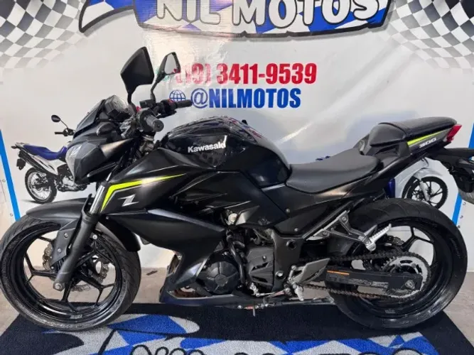 Motos Kawasaki Z 300 no Brasil
