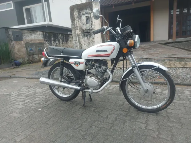 Motos Honda CG 1982 no Brasil