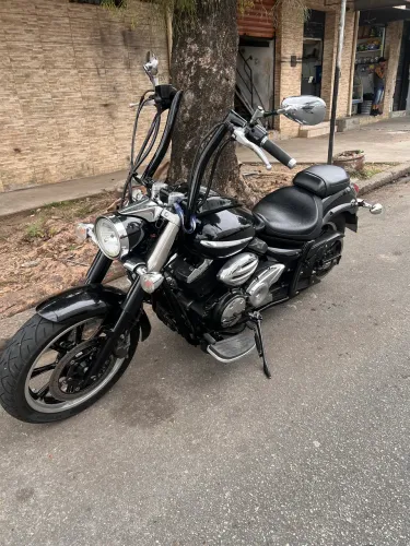 Motos Yamaha XVS 950 Midnight Star no Brasil