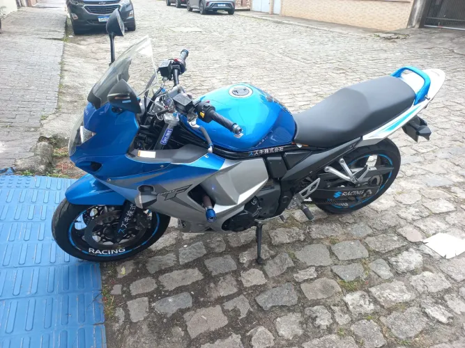 Motos Suzuki GSX 650f no Brasil