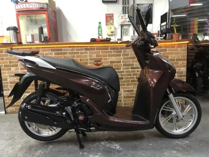 Motos Honda SH 300i no Brasil