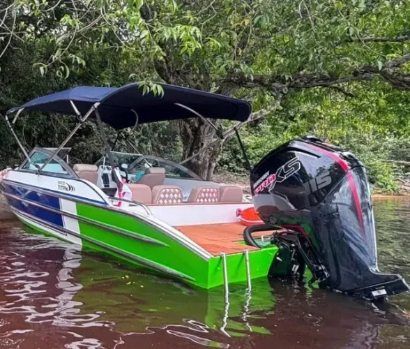 Barco em Manaus e região, AM