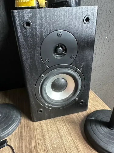 "monitores de audio" no Brasil