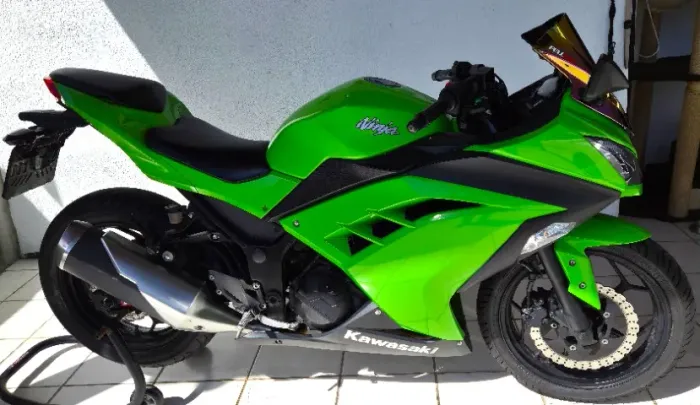 Motos Kawasaki Ninja 300 no Brasil
