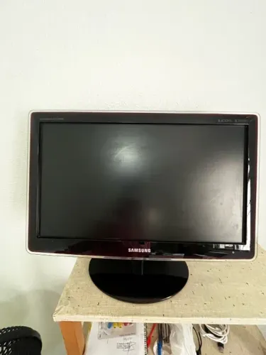 "monitores de 22 polegadas" - Monitores no Brasil