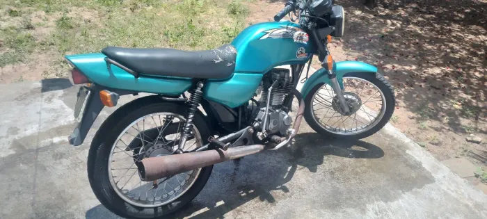 Motos Honda CG 1999 no Brasil