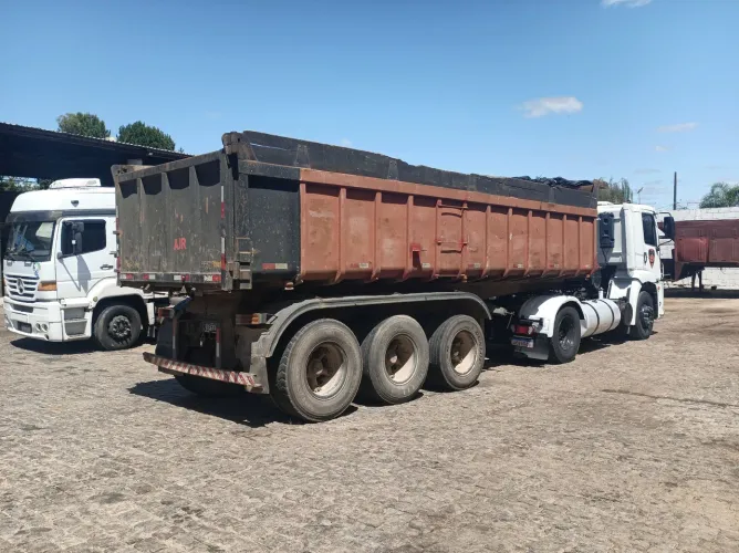 "cacambao 3 eixos" no Brasil