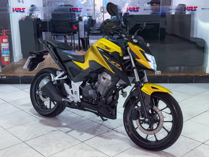 Motos Honda CB 300f Twister Flex 2024 no Brasil
