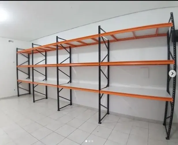 "prateleira porta palete" no Brasil